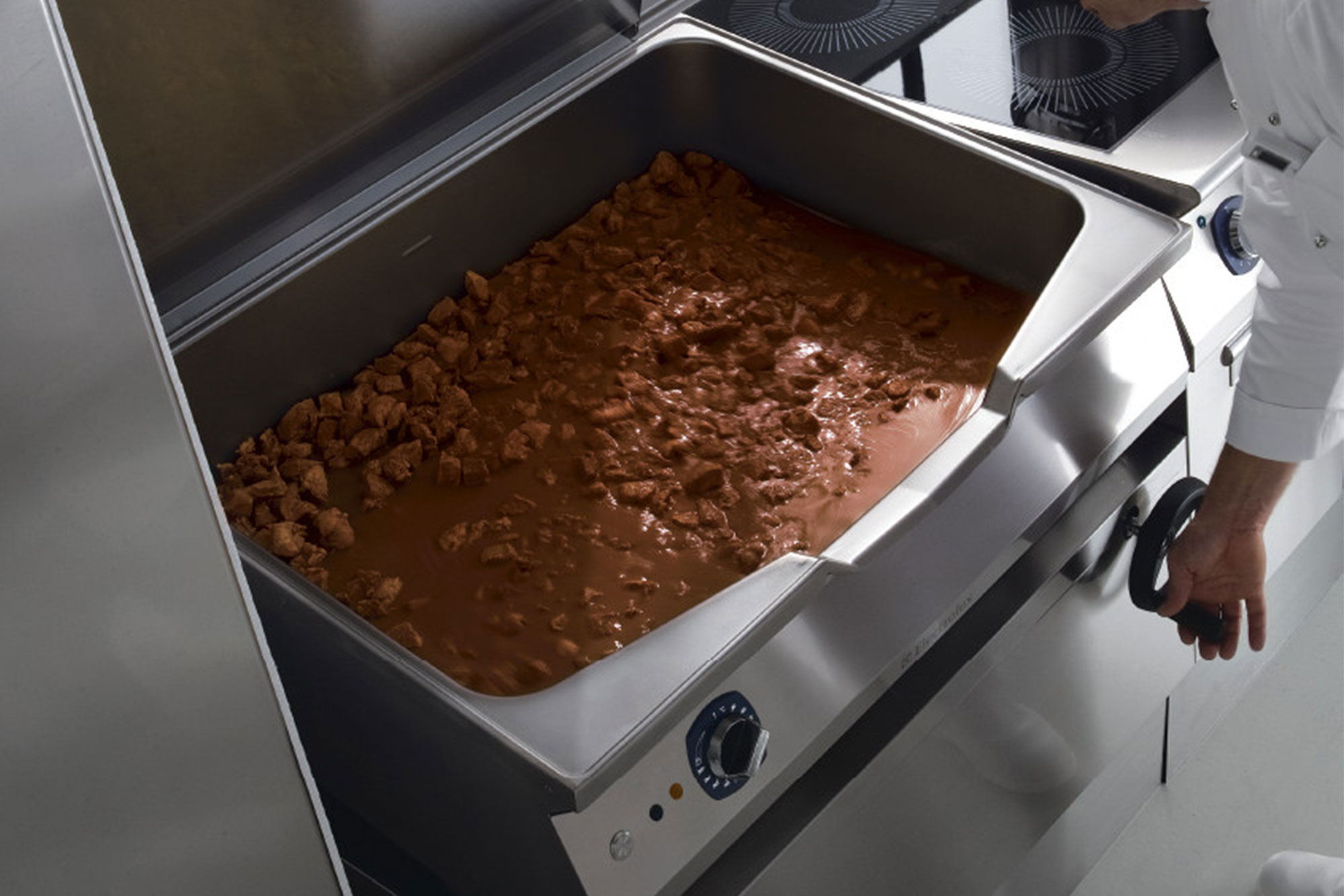 900XP & 700XP Braising and Boiling Pans | Electrolux Professional