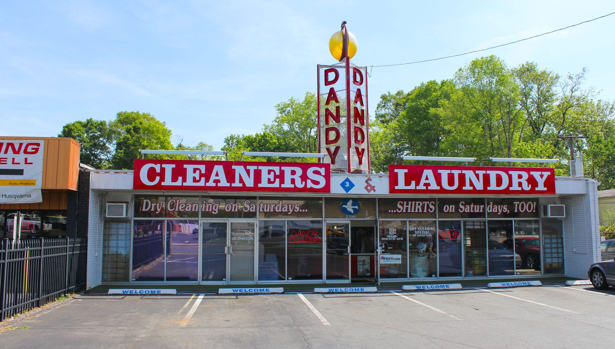 Dandy Cleaners & Laundry | Electrolux Professional