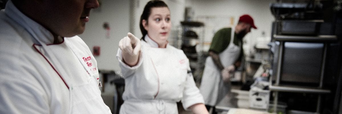 Professional Kitchens: 4 ways to reduce stress for Chefs | Electrolux ...